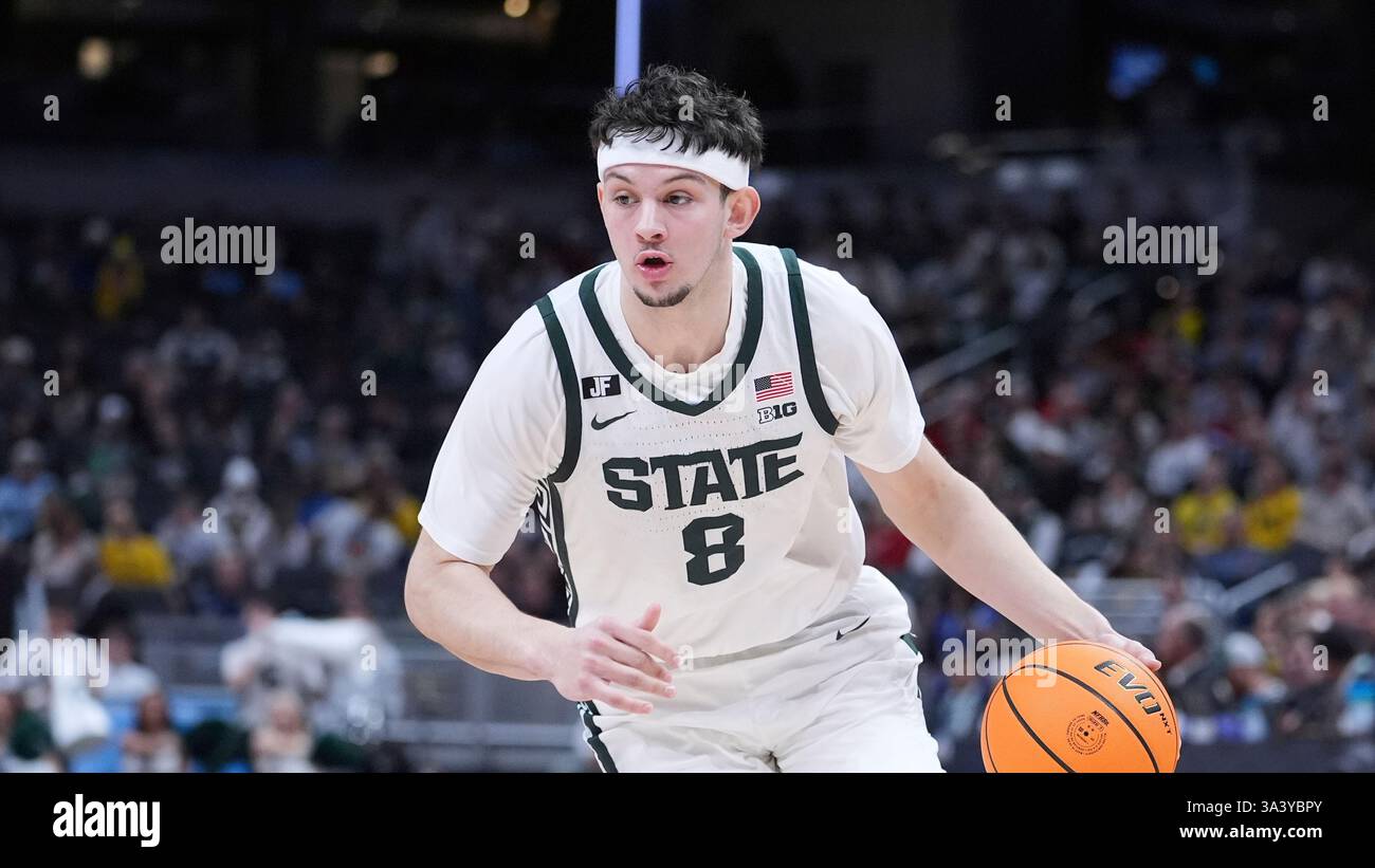 Michigan State forward Frankie Fidler (8) plays against Wisconsin in ...