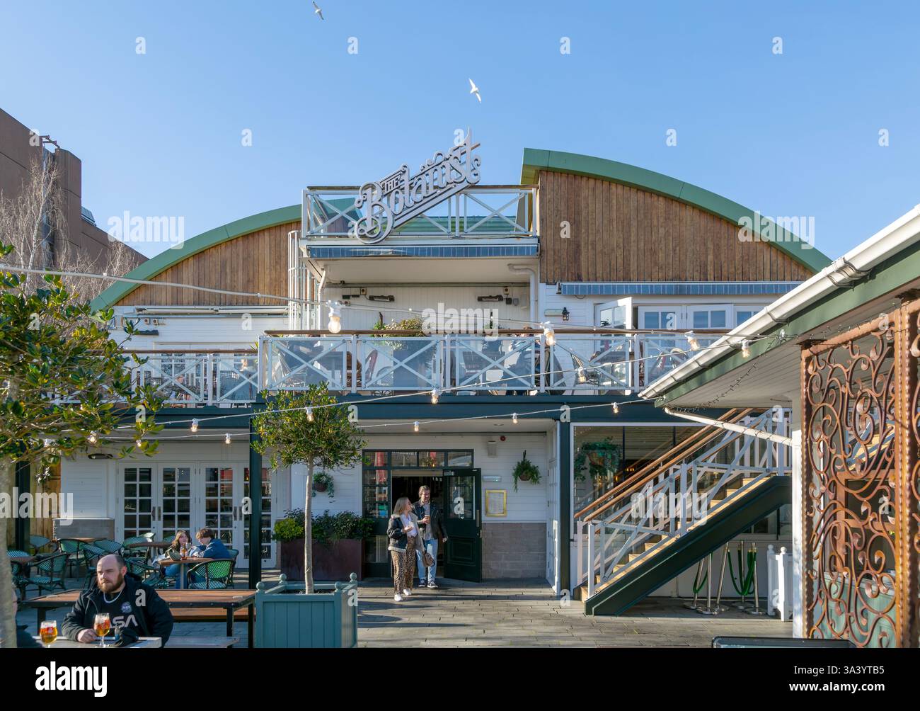 The Botanist pub, The Top, Chavasse Park, Liverpool ONE, city centre of ...