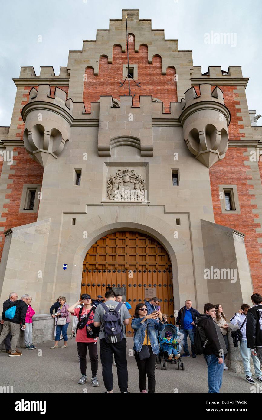 SCHWANGAU, GERMANY - MAY 23, 2024: These are unidentified tourists in ...