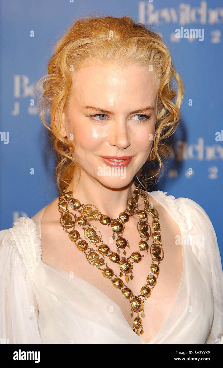 Nov. 3, 2001 - K43683AR.THE WORLD PREMIERE OF ''BEWITCHED'' AT THE ...