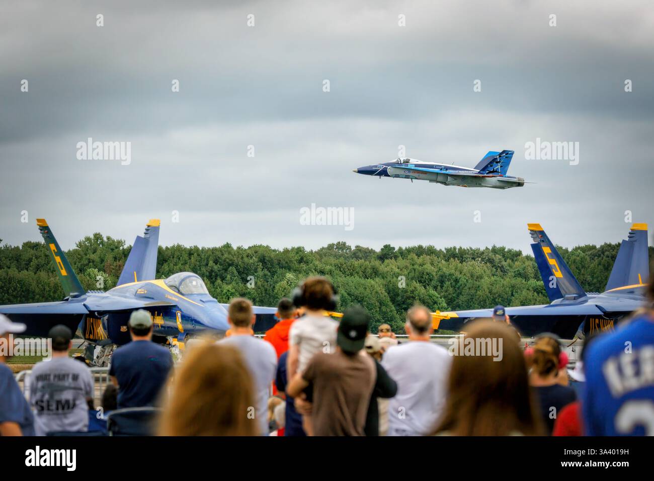 A CF-18 of the Canadian AIr Force takes to the air at the 2024 Oceana ...