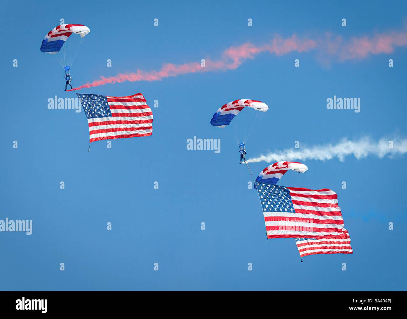 Skydive suffolk demonstration team hi-res stock photography and images ...