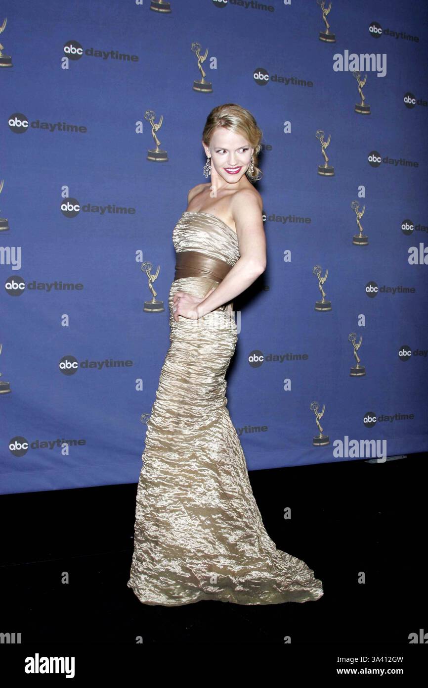 Apr. 28, 2006 - Hollywood, CALIFORNIA, USA - ALEXA HAVINS -.33RD ANNUAL ...