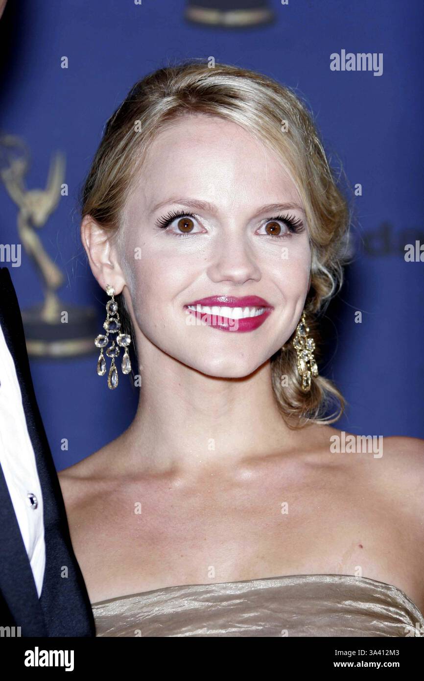 Apr. 28, 2006 - Hollywood, CALIFORNIA, USA - ALEXA HAVINS -.33RD ANNUAL ...