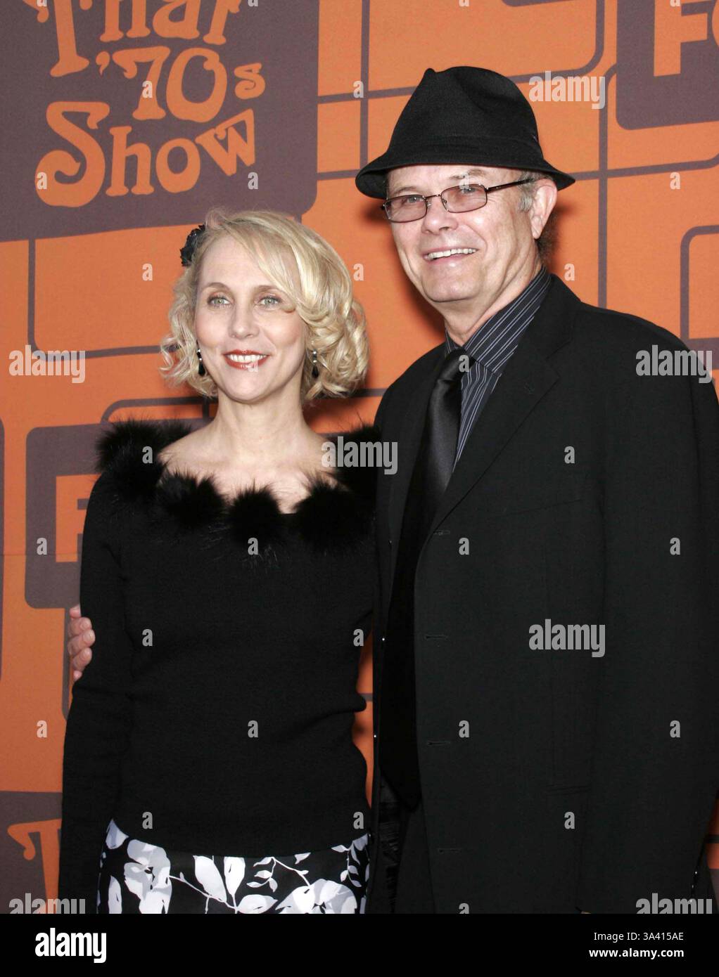 May 6, 2006 - Hollywood, CALIFORNIA, USA - KURTWOOD SMITH AND WIFE ...