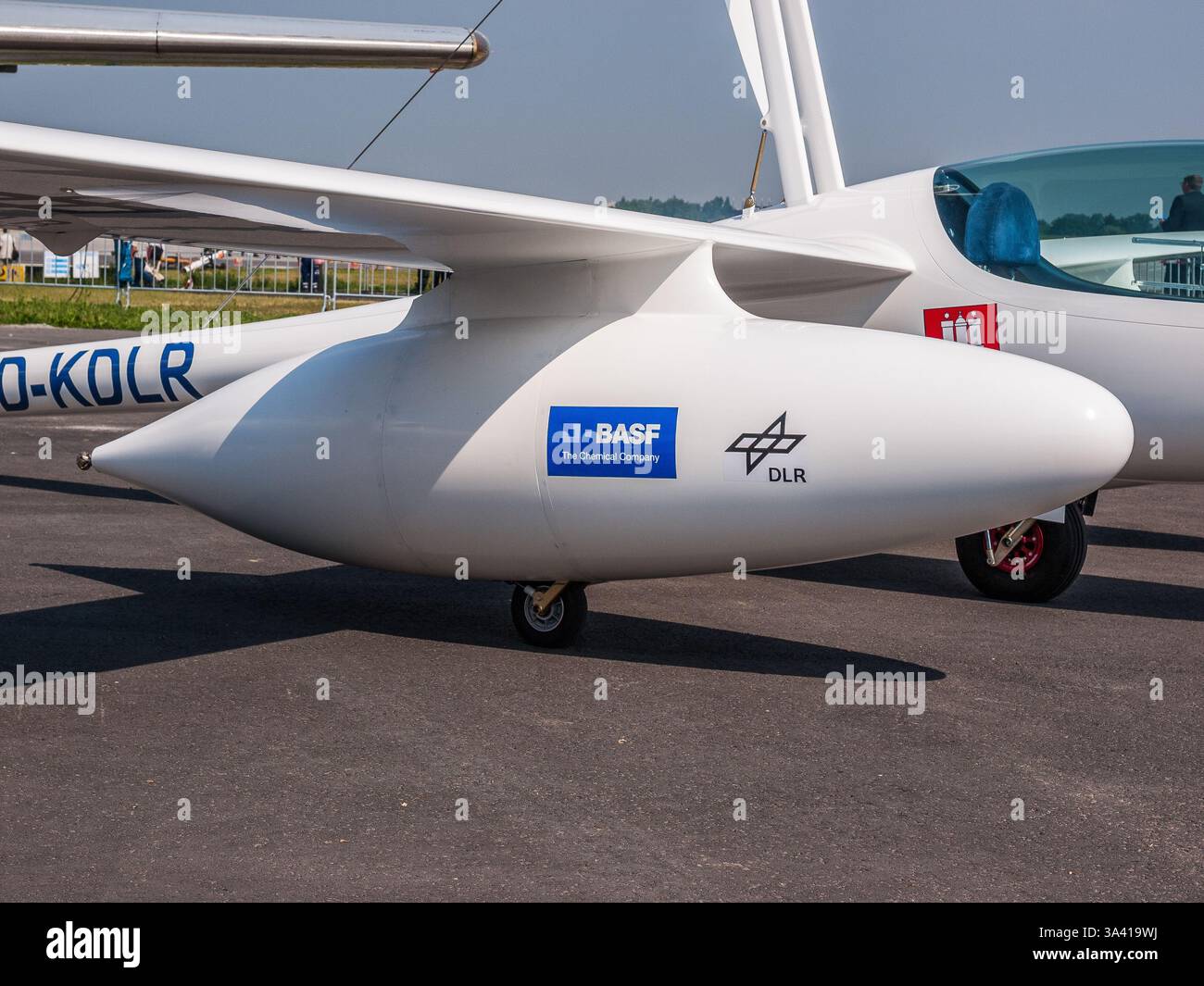 Hydrogen storage tank hi-res stock photography and images - Alamy