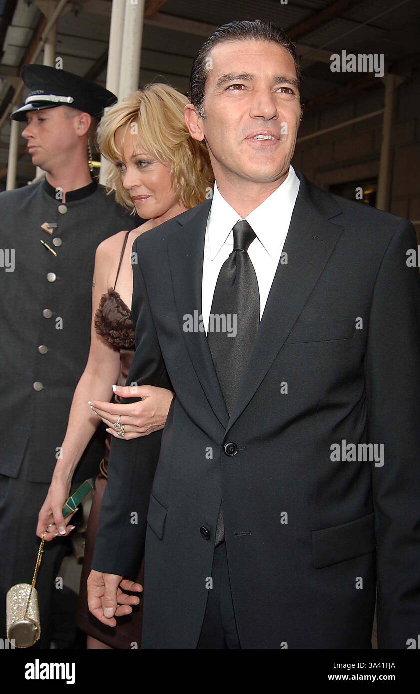 June 29, 2006 - New York, New York, USA - K48464AR.ANTONIO BANDERAS AND ...