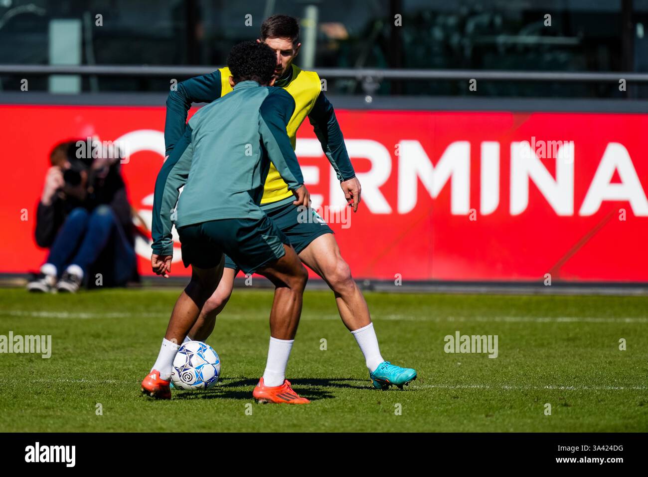 Rotterdam, The Netherlands. 18th Mar, 2025. Rotterdam - Luka Ivanusec ...