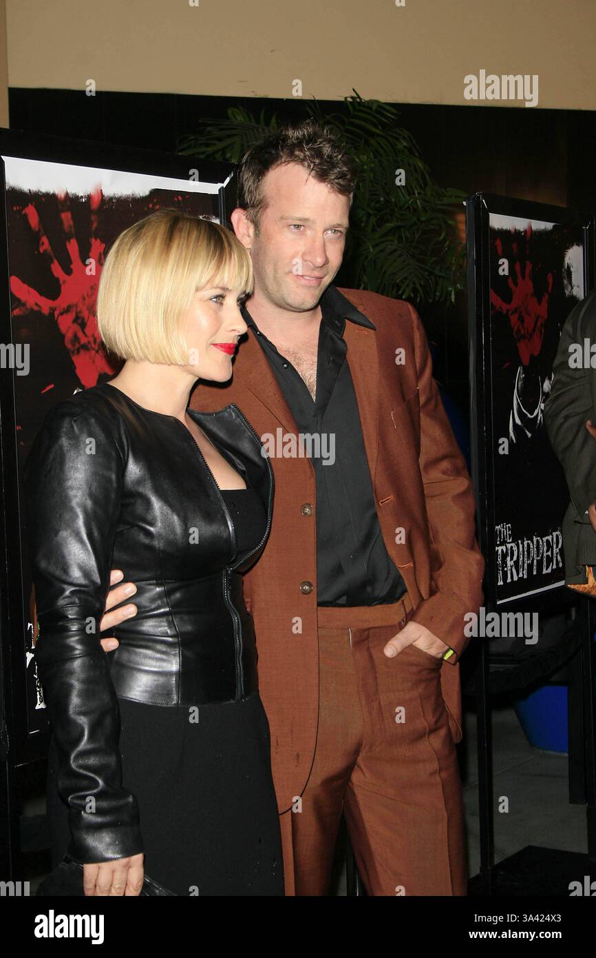 Oct. 13, 2006 - Hollywood, CALIFORNIA, USA - THOMAS JANE AND WIFE ...