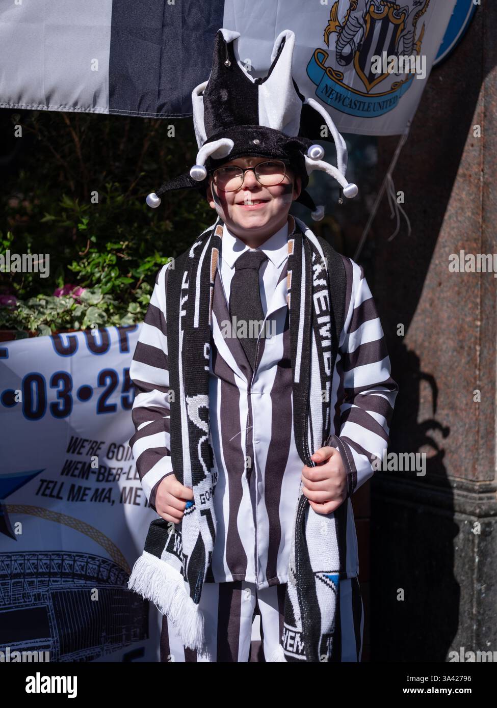Newcastle United football club fans gather in central London to ...