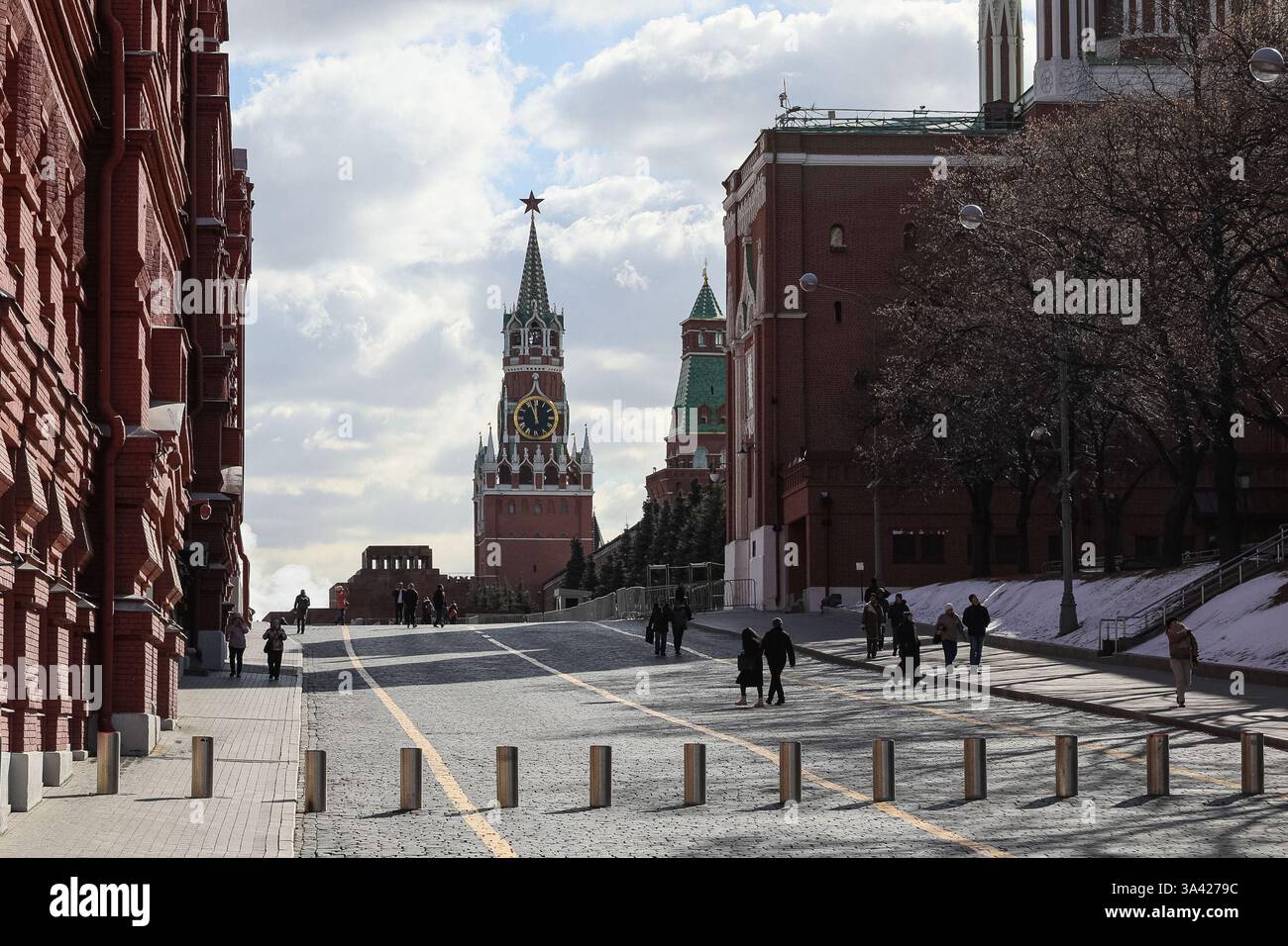 (250318) -- MOSCOW, March 18, 2025 (Xinhua) -- This photo taken on ...