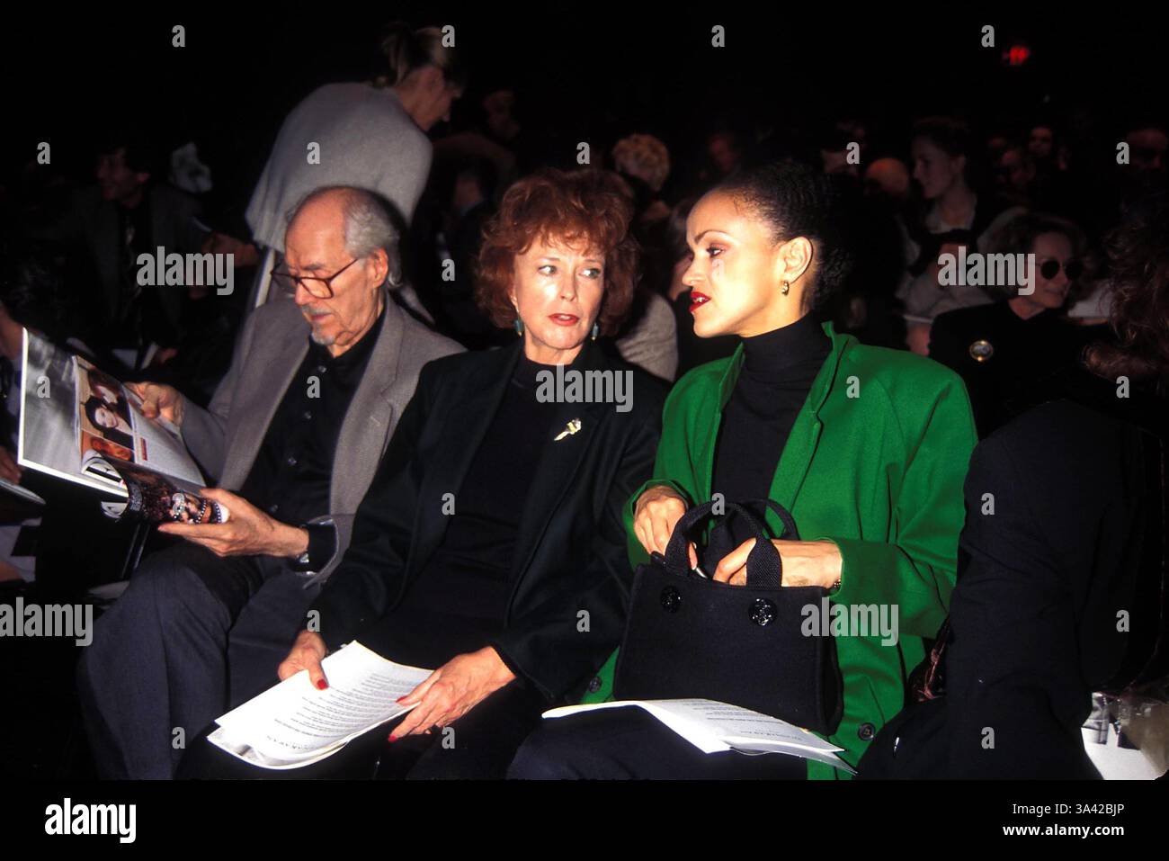 Nov. 22, 2006 - L9826AR.DONNA KARAN FASHION SHOW SPRING '95.ROBERT ...