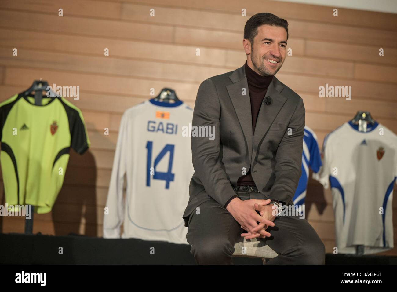 Real Zaragoza's new coach, Gabi Fernandez, during his presentation as ...
