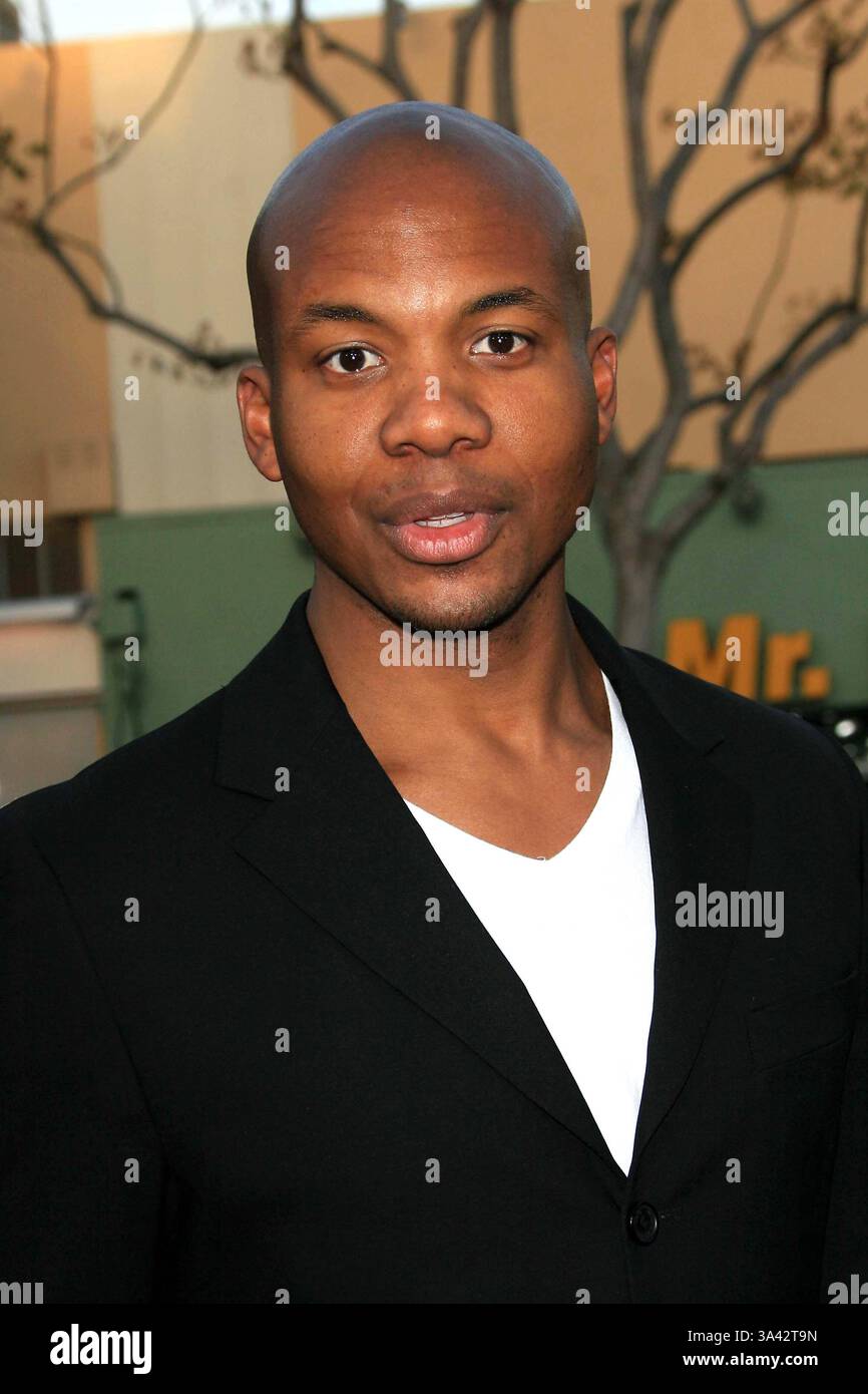 Apr. 12, 2007 - Los Angeles, CALIFORNIA, USA - LEONARD ROBERTS ...