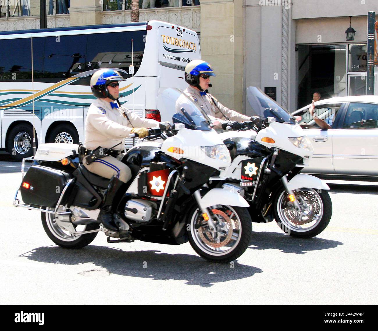 Apr. 19, 2007 - Hollywood, CALIFORNIA, USA - ERIK ESTRADA INVITED HIS FRIENDS FROM THE ...