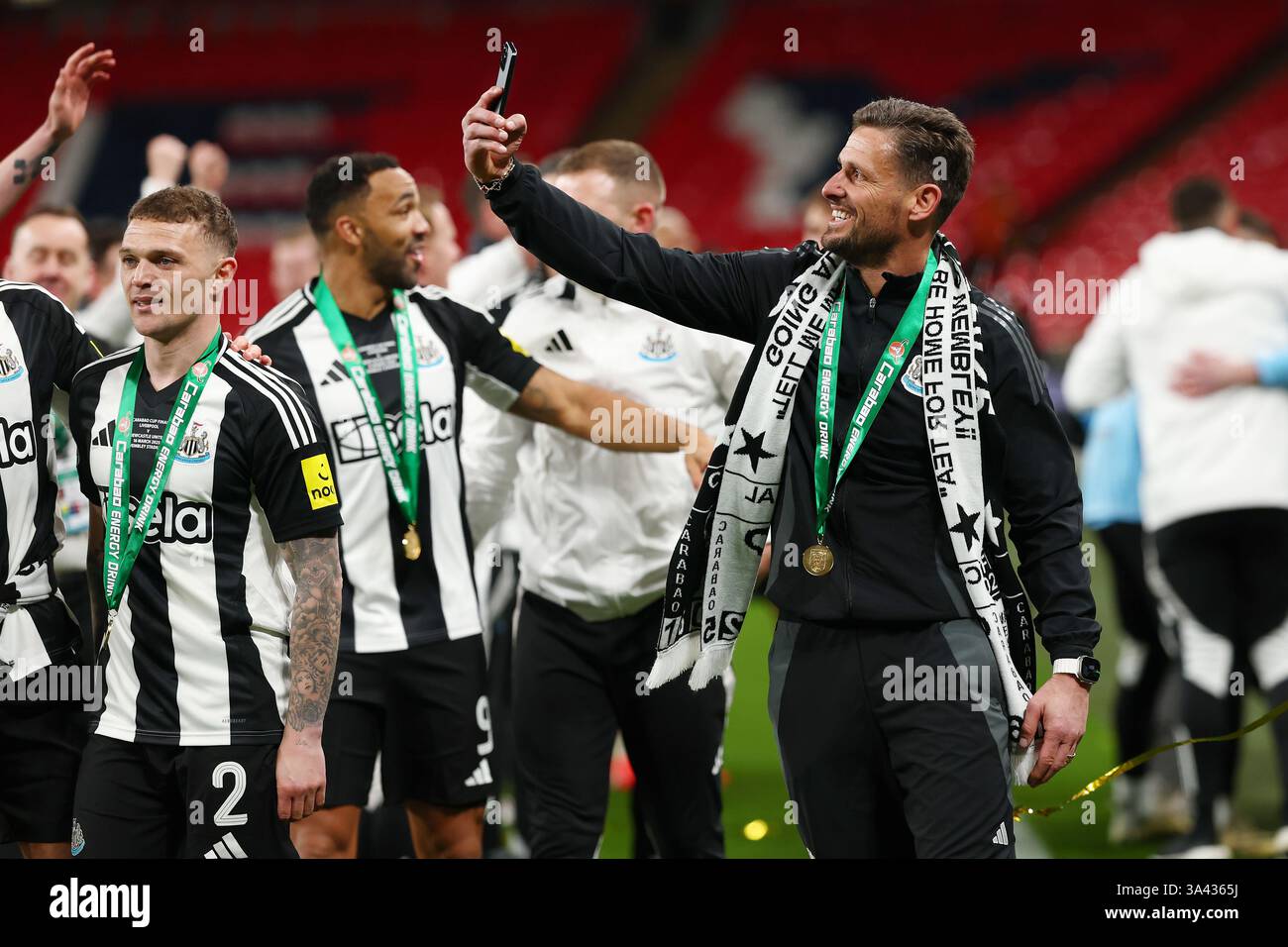 Newcastle United Assistant Manager, Jason Tindall celebrates ...