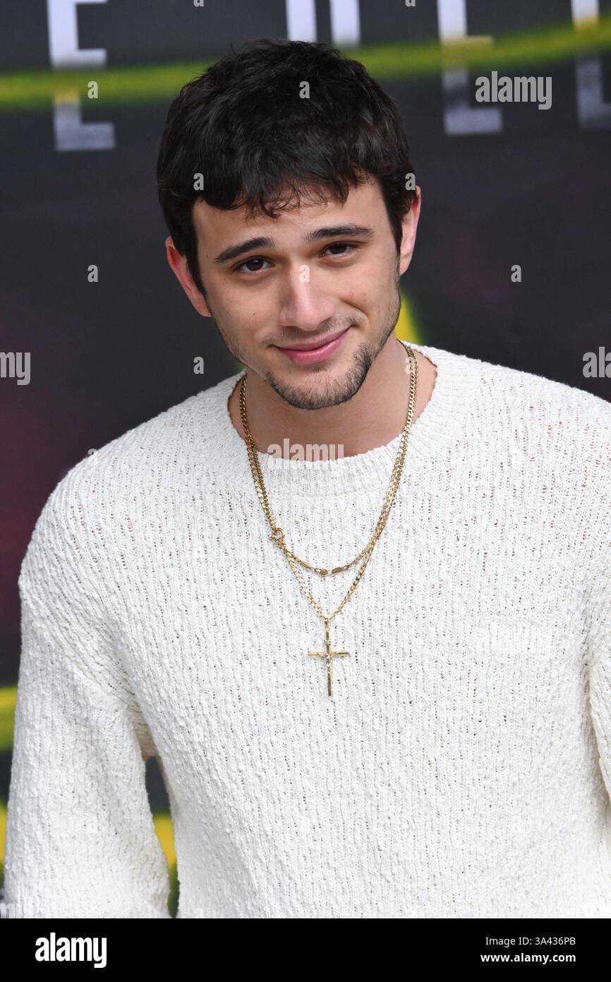 Milan, Italy. 18th Mar, 2025. Milan, Photocall TV Series “Gangs of ...