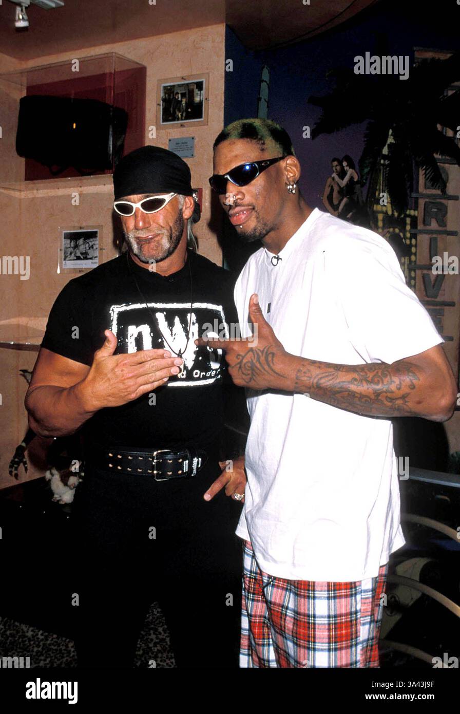 Hulk hogan 1998 hi-res stock photography and images - Alamy