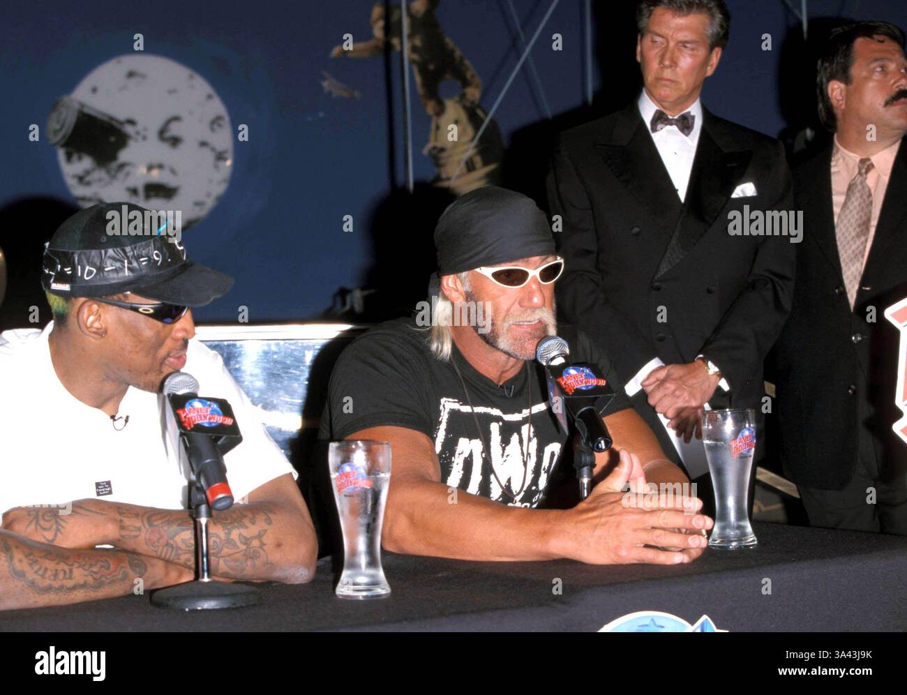 Hulk hogan wcw hi-res stock photography and images - Alamy