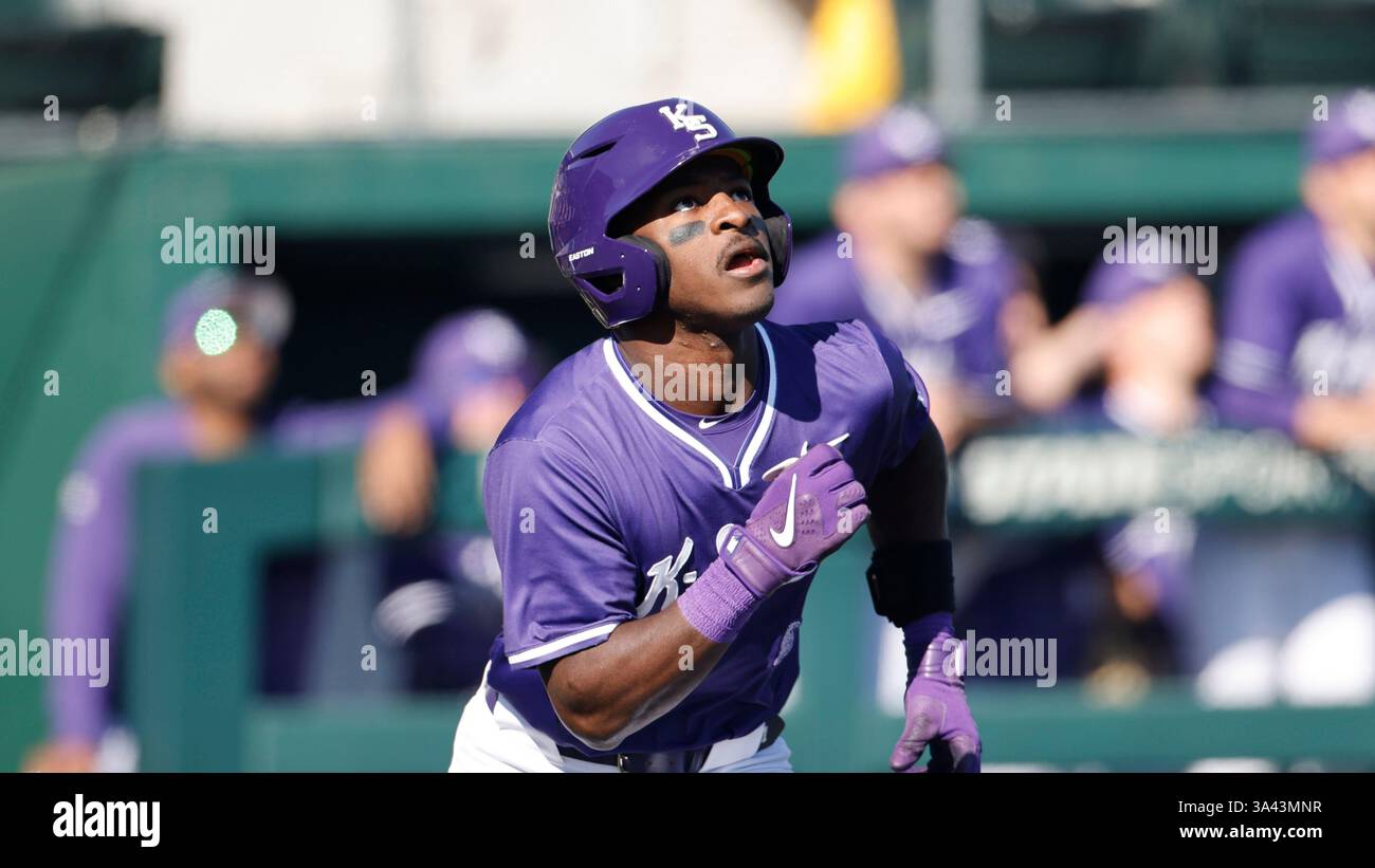 Kansas State's Dee Kennedy (1) during an NCAA college baseball game on ...