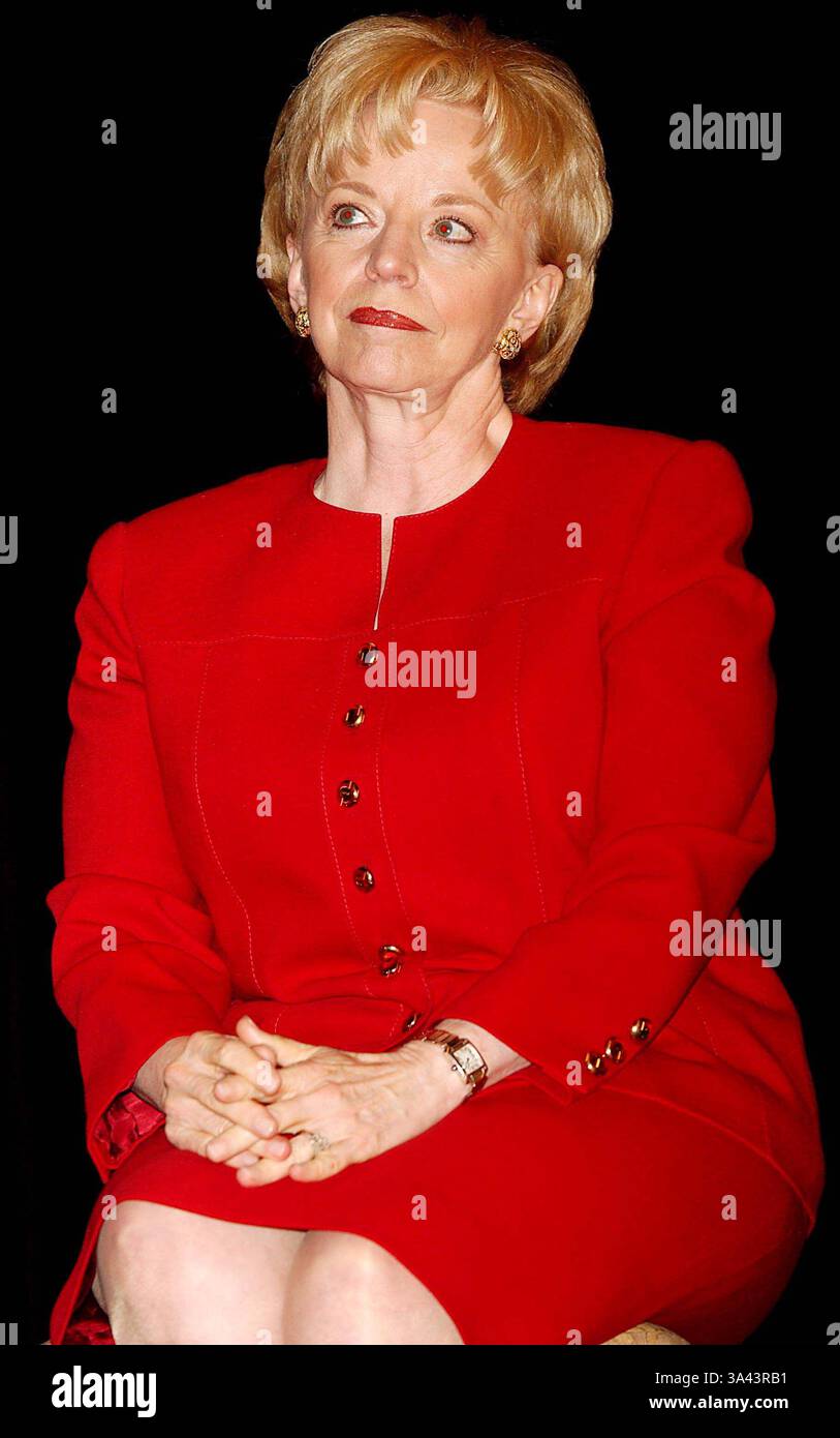 Apr. 9, 2011 - K39049AR.W. STANDS FOR WOMEN AT THE WALDORF ASTORIA ...