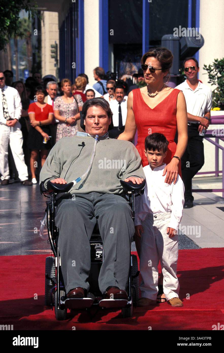 Apr. 13, 2011 - K8452FB.CHRISTOPHER REEVE HONOREDWITH HOLLYWOOD WALK OF ...