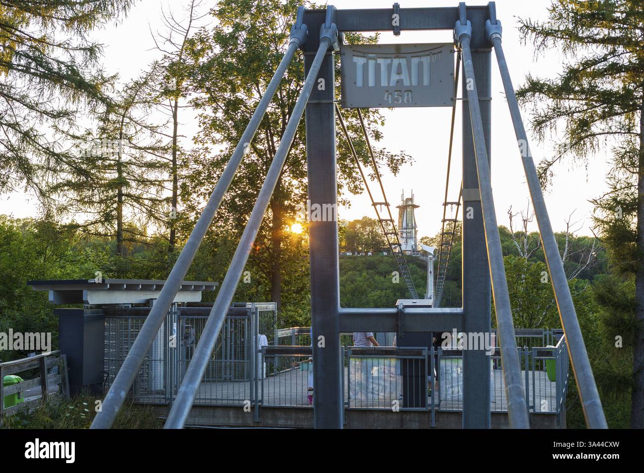 Mont titan hi-res stock photography and images - Alamy