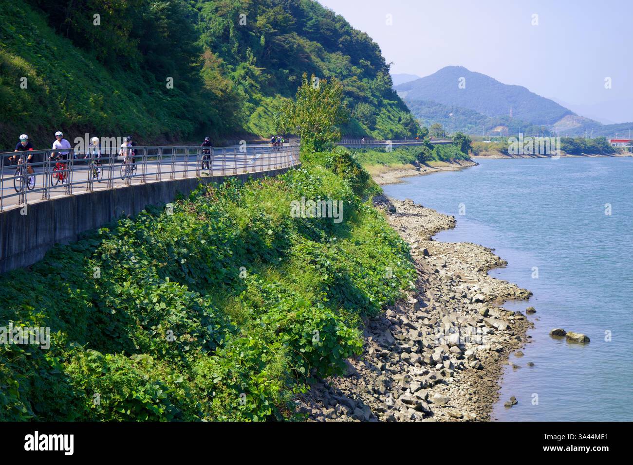 Korea cycling routes hi-res stock photography and images - Alamy
