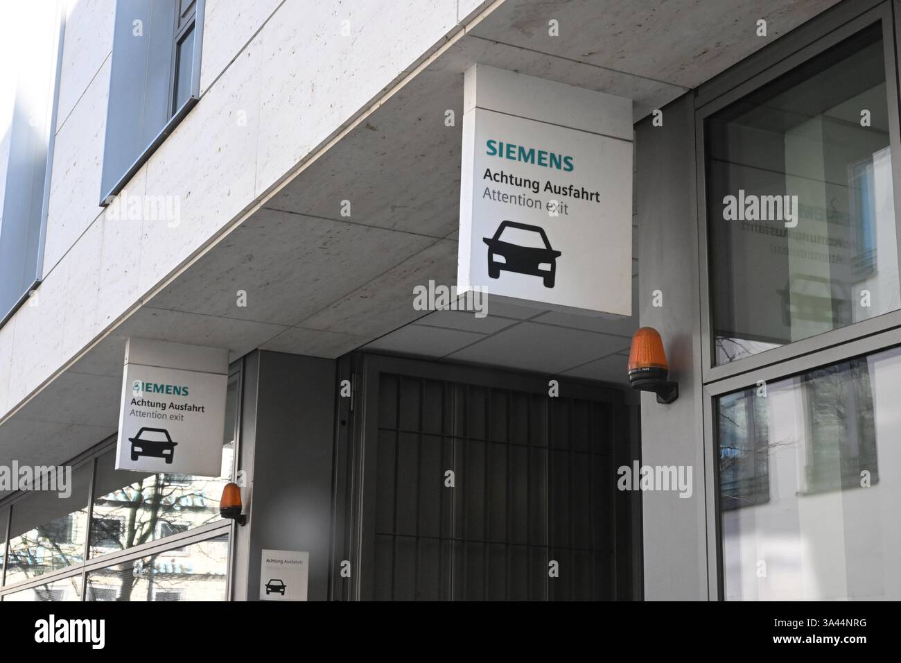 Munich, Germany. 18th Mar, 2025. The words "Siemens, Attention Exit" can be seen on a garage ...
