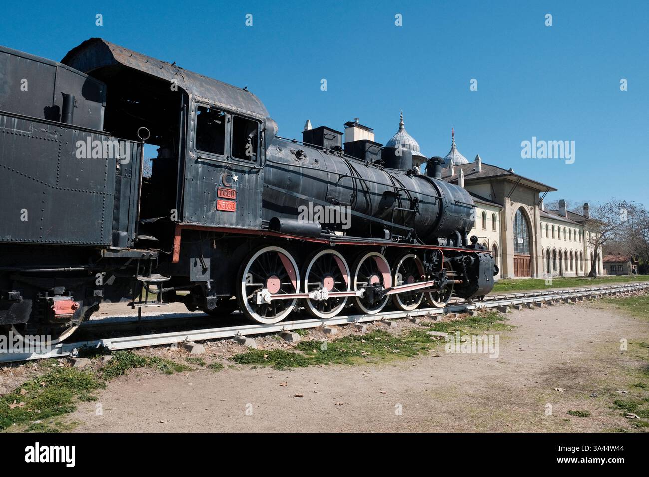 Turkey. Edirne; view of the original Orient Express train in the railway station Stock Photo - Alamy