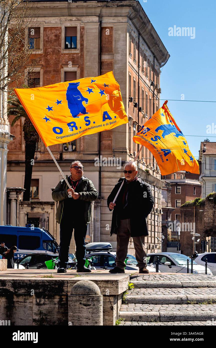 Railway workers demonstration for the right to strike ROME, ITALY ...