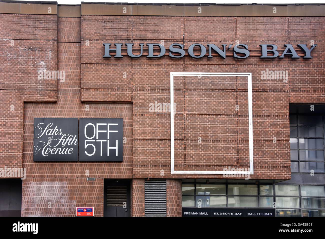 Hudson bay store hi-res stock photography and images - Alamy