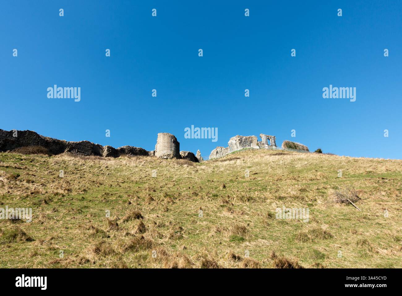 Corfe Castle ruins in Dorset, England UK Stock Photo - Alamy