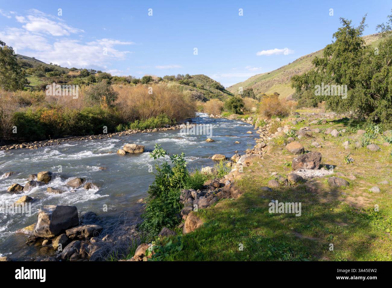 Water flow in the Jordan River Stock Photo - Alamy