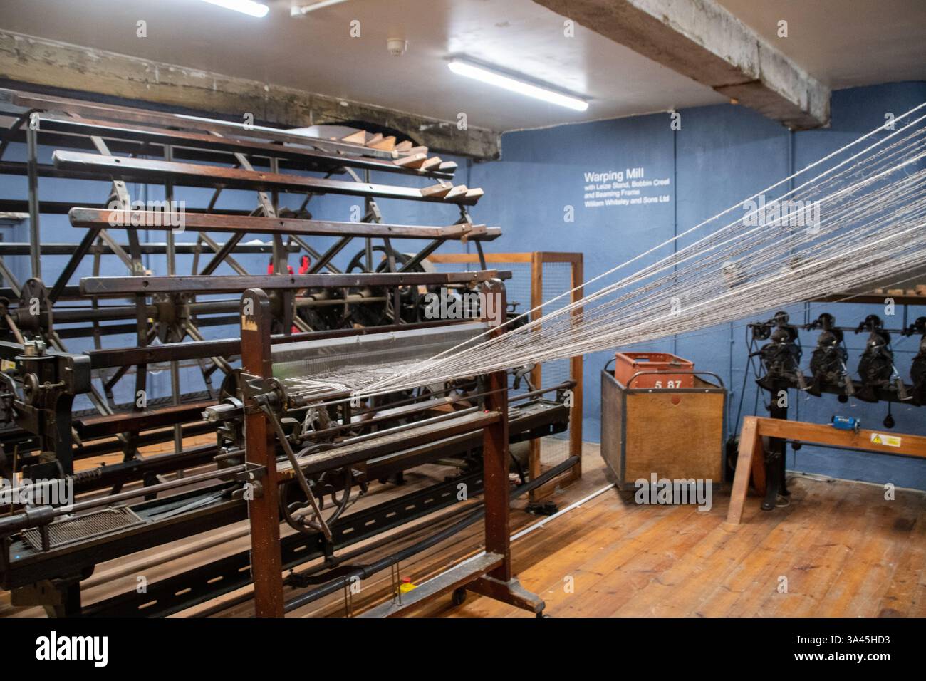 Weaving machine at Farfield Mill in Yorkshire , England Stock Photo - Alamy