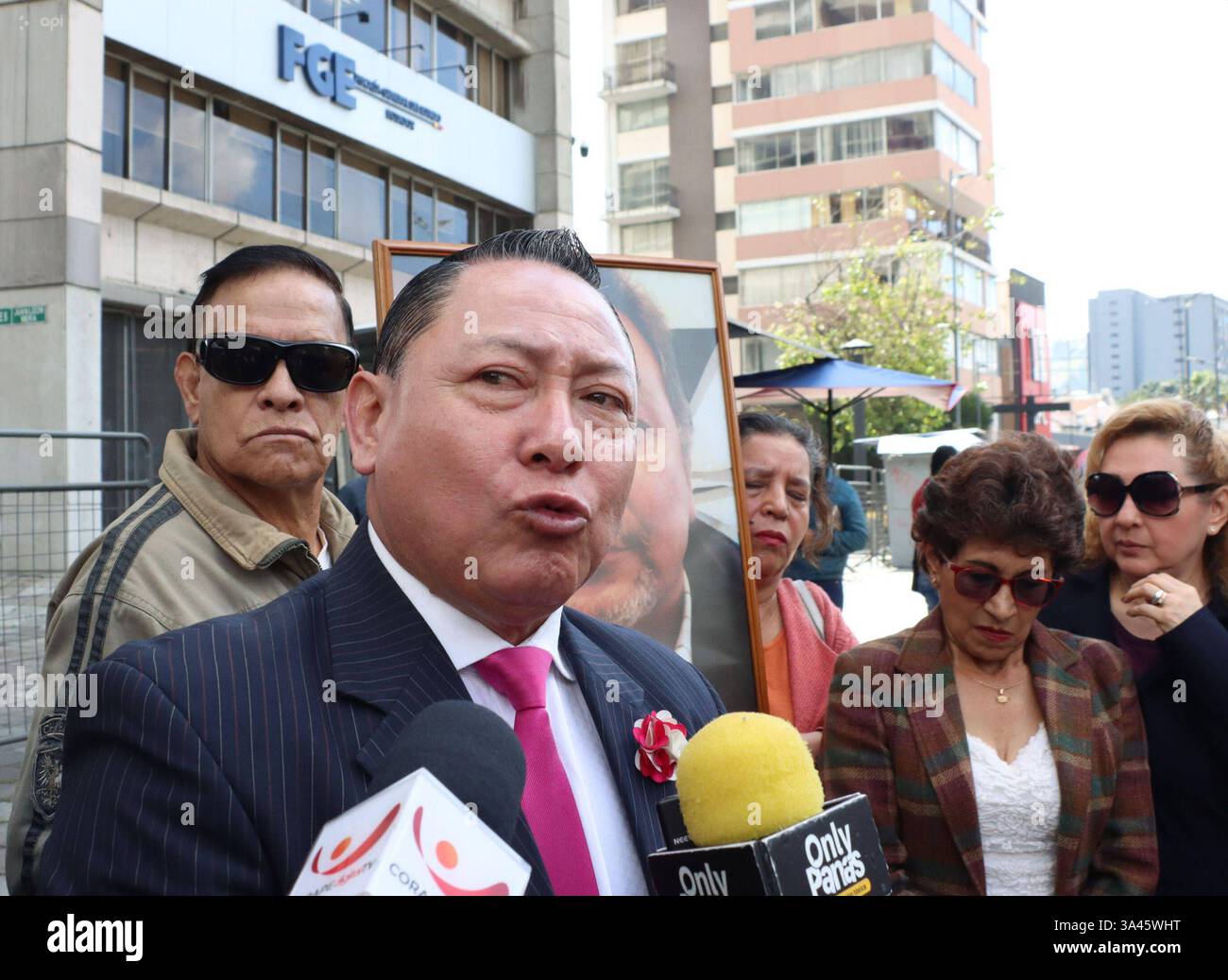 EX WORKERS CANAL UNO Quito, Tuesday, March 18, 2025 Leonardo Balseca ...