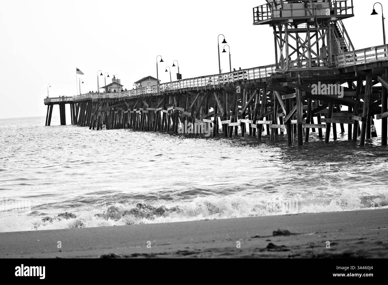 San Clemente beach pier Stock Photo - Alamy