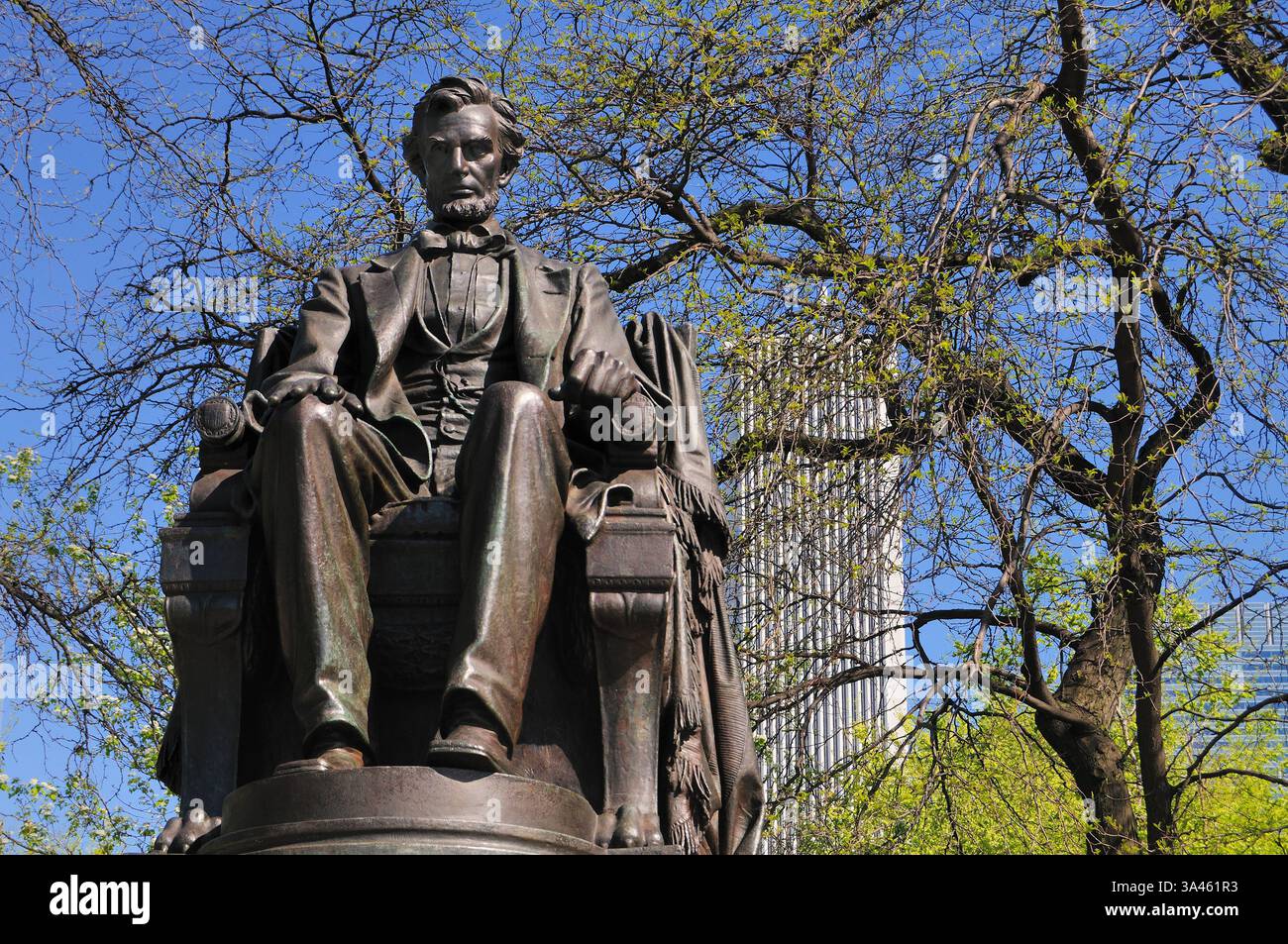Chicago, Illinois, USA: The Head of State bronze stature, also called ...