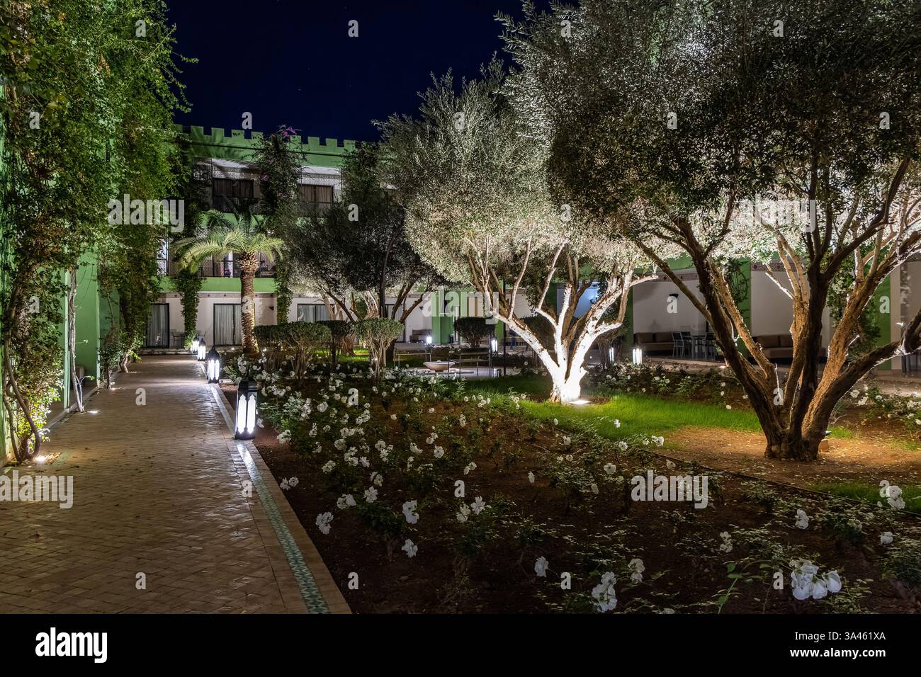 Marrakesh, Morocco - view of the swimming pool of a modern resort in ...