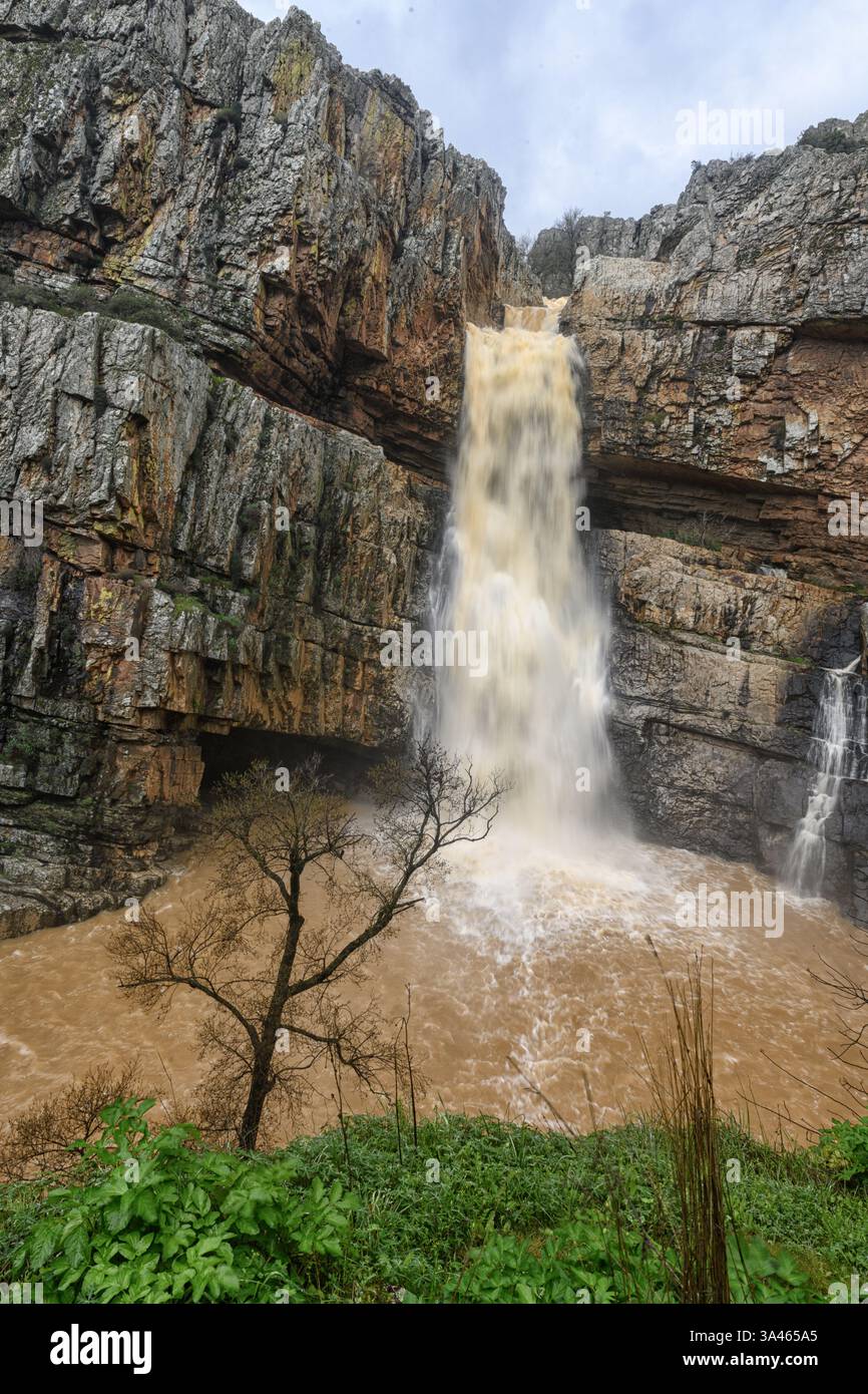 Cascada de la Cimbarra, a stunning waterfall in Spain, cascades over ...
