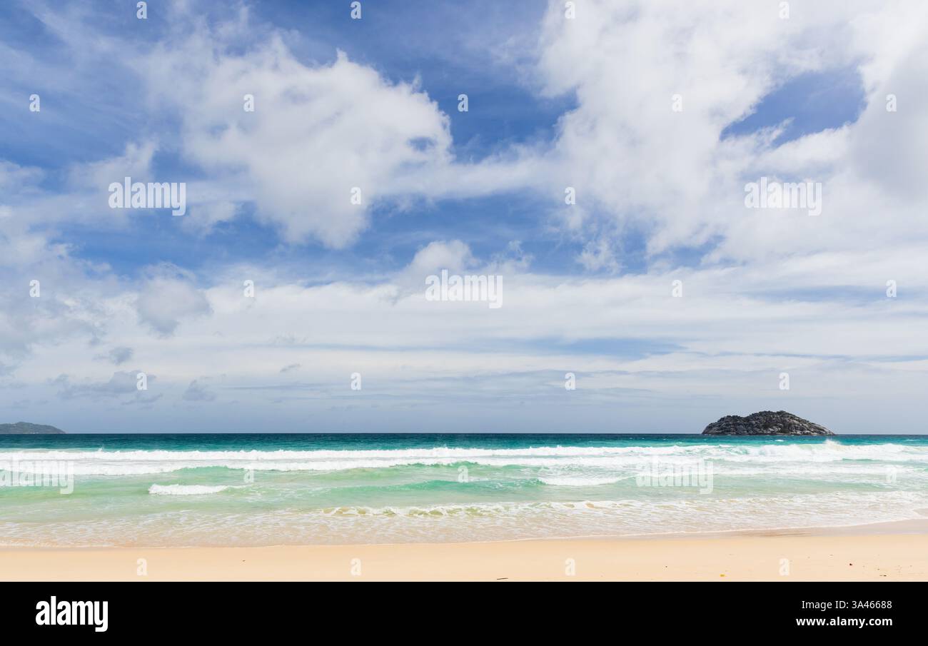 Serene ocean waves lapping against hi-res stock photography and images ...