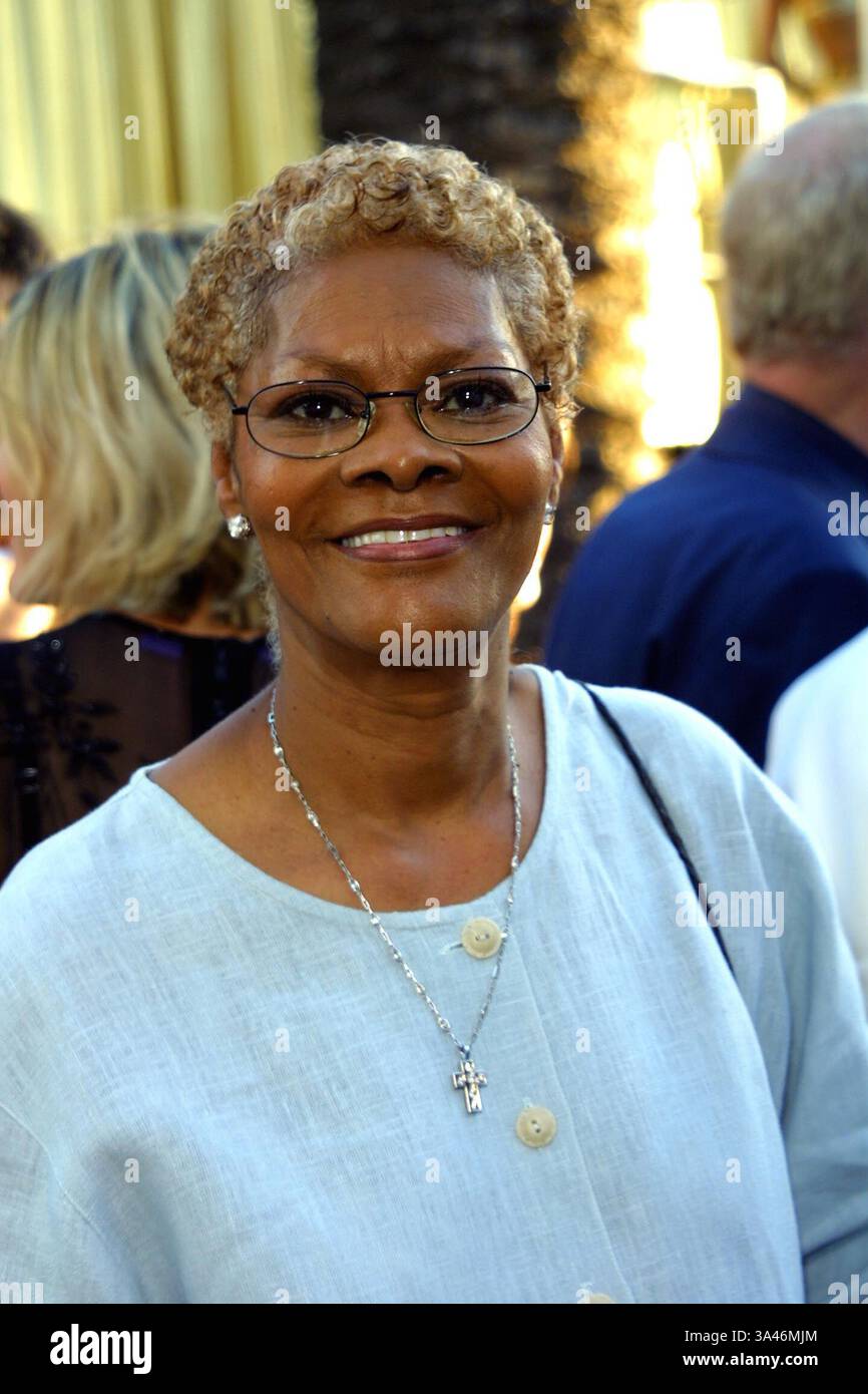 July 23, 2002 - Hollywood, CALIFORNIA, USA - DIONNE WARWICK..AUSTIN ...