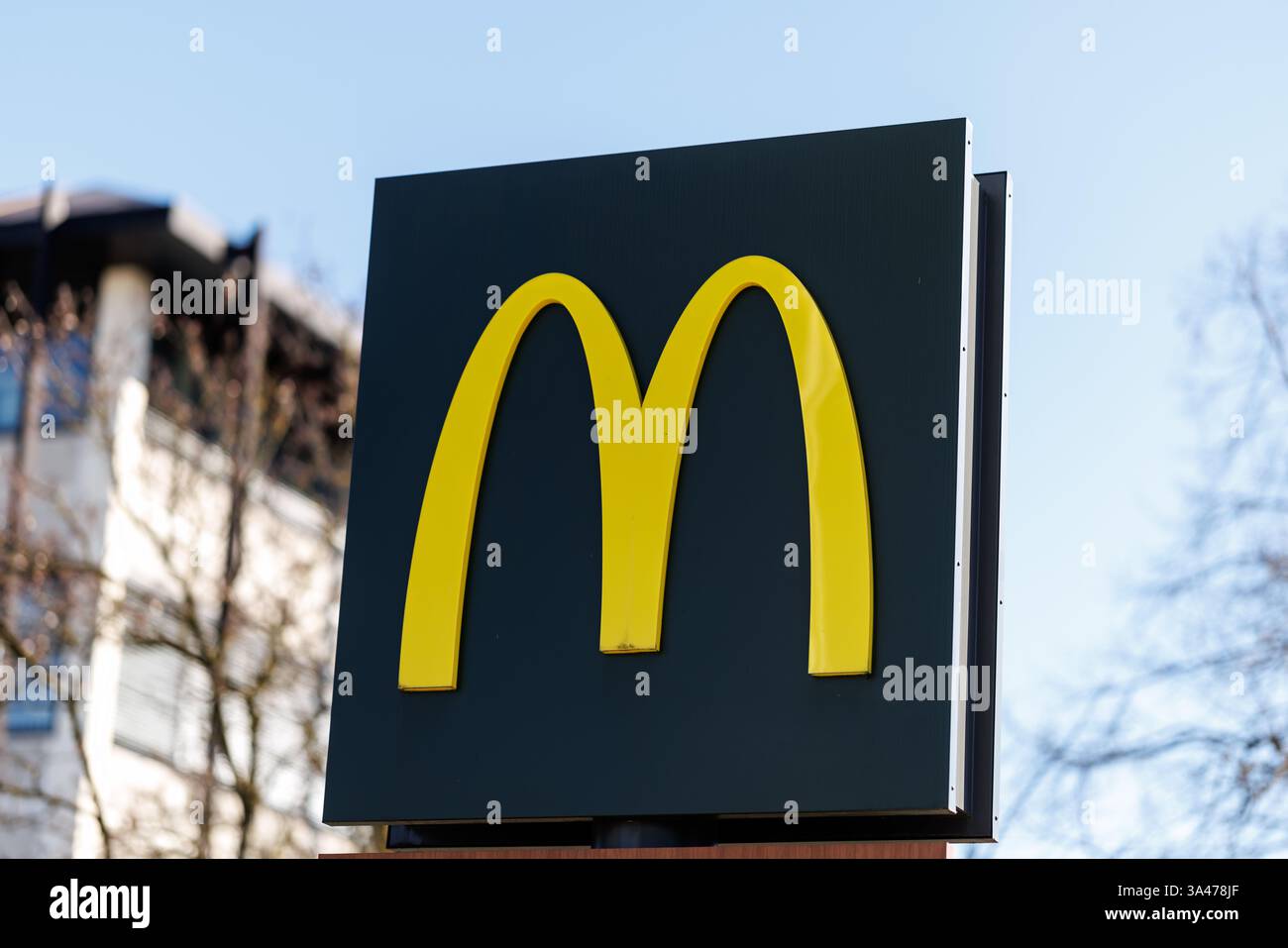 18 March 2025, Bavaria, Munich: The McDonald's lettering and logo can ...