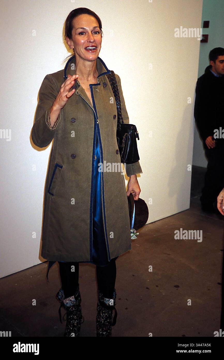 Mar. 23, 2005 - K42405RHART.RACHEL FEINSTEIN OPENING AT THE MANANNE ...