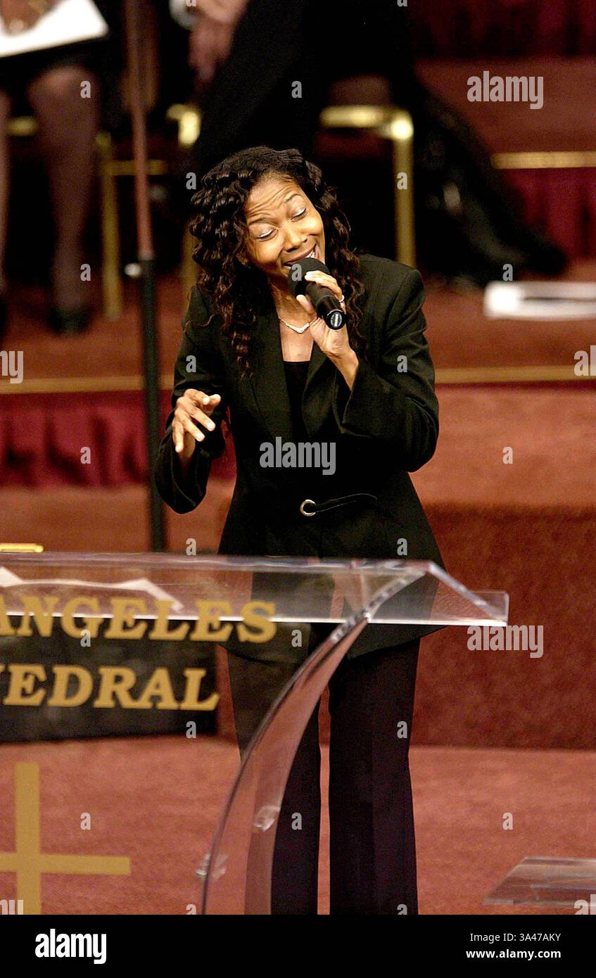 Apr. 6, 2005 - Los Angeles, CALIFORNIA, USA - K42609VG.JOHNNIE COCHRAN ...