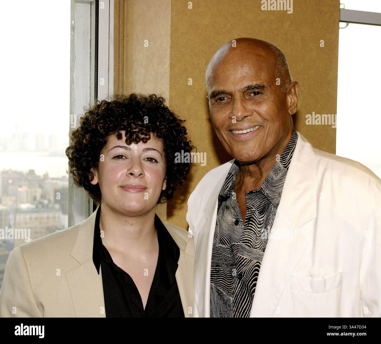 June 8, 2005 - K43708AGM.Harry Balefonte and Andrea Batista Schlesinger ...