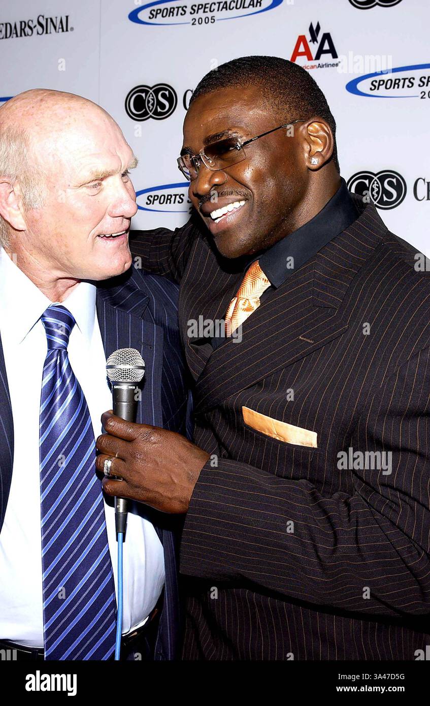 June 12, 2005 - Century City, CALIFORNIA, USA - PETE CARROLL, JERRY ...