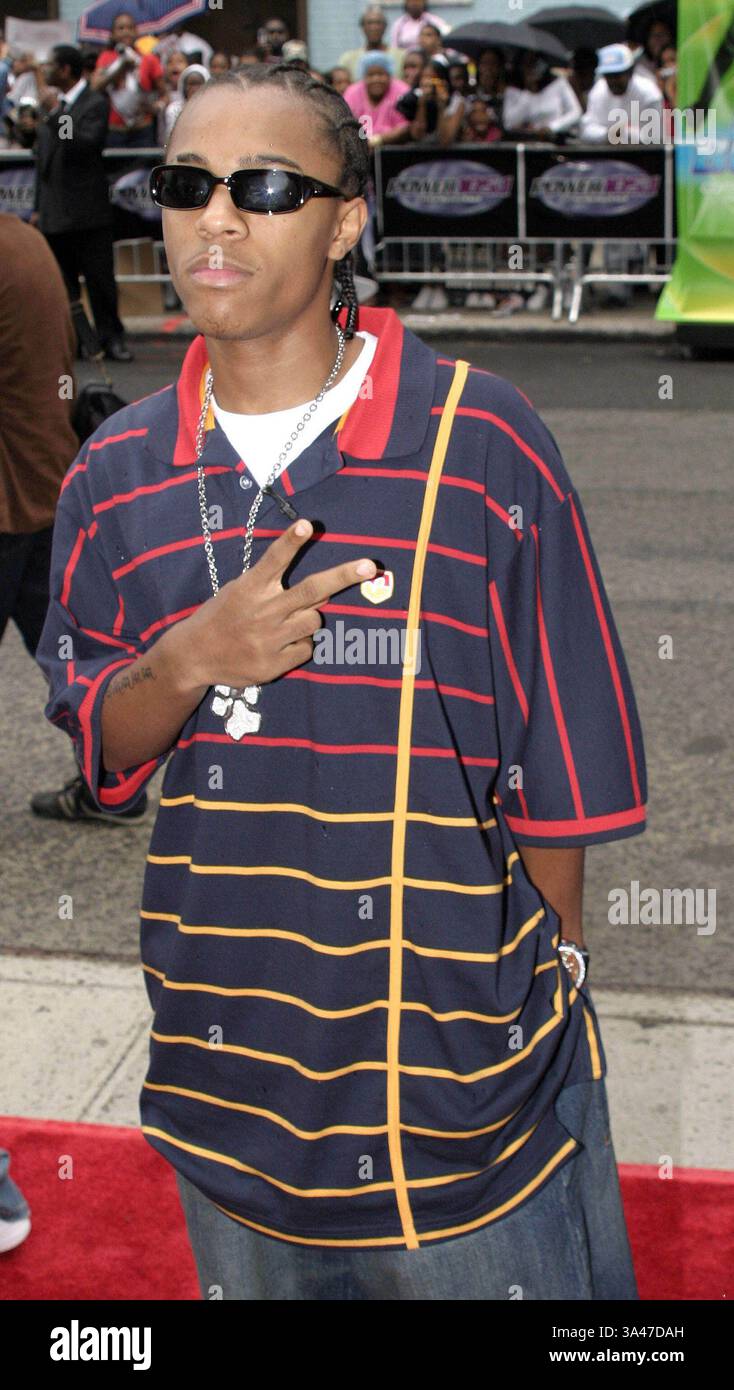 June 22, 2005 - 22 June 2005 - New York, NY - Bow Wow attends as FOX ...