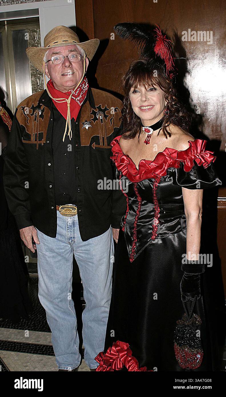 Nov. 1, 2005 - K45854AGM.NEW YORK RESTORATION PROJECT CELEBRATE'S IT'S ...