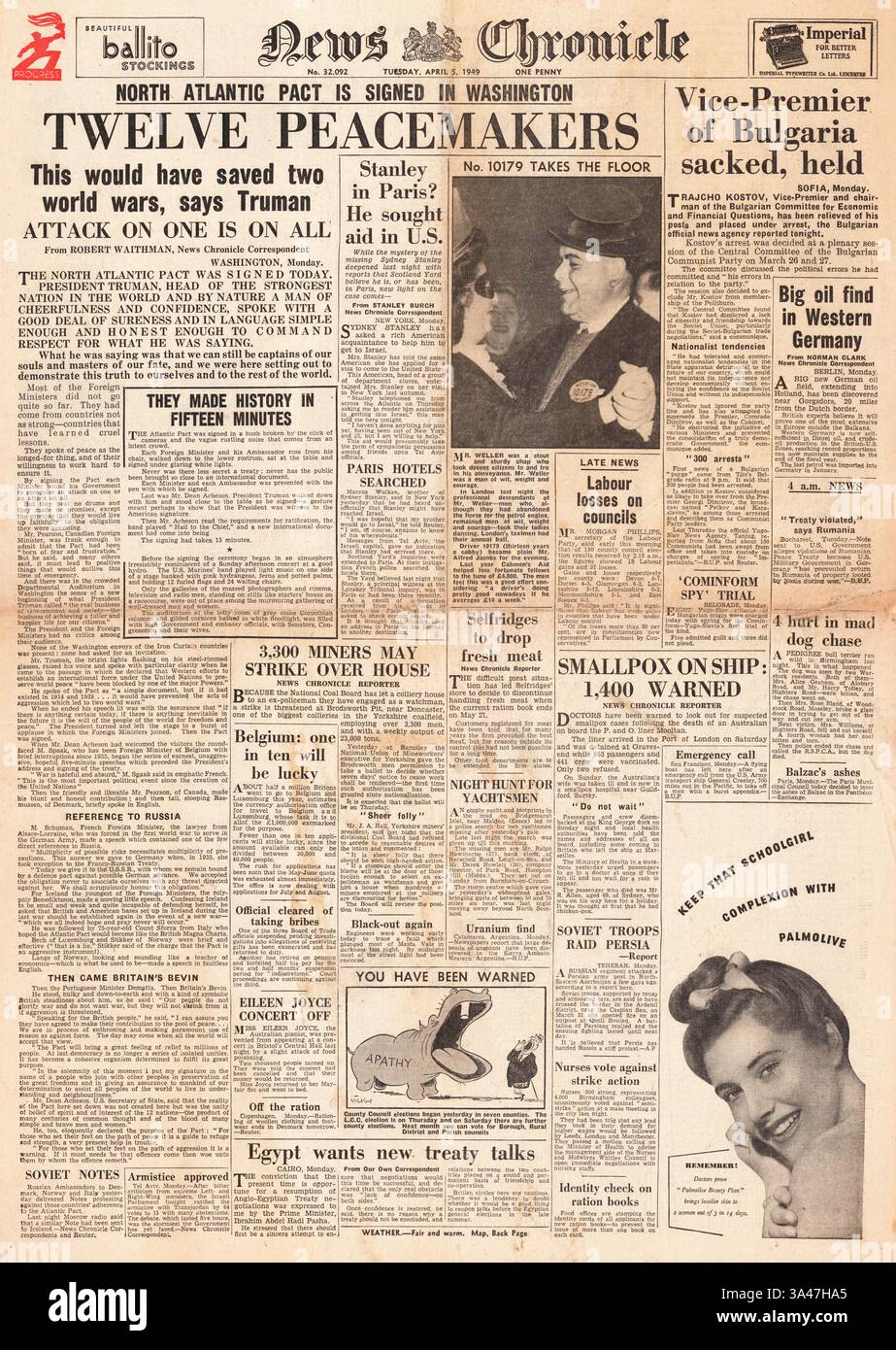 1949 news chronicle signing of north atlantic treaty pact hi-res stock ...